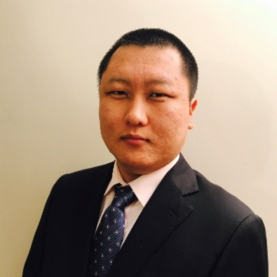 高阳 博士 | Frontiers 出版社官方中文网站